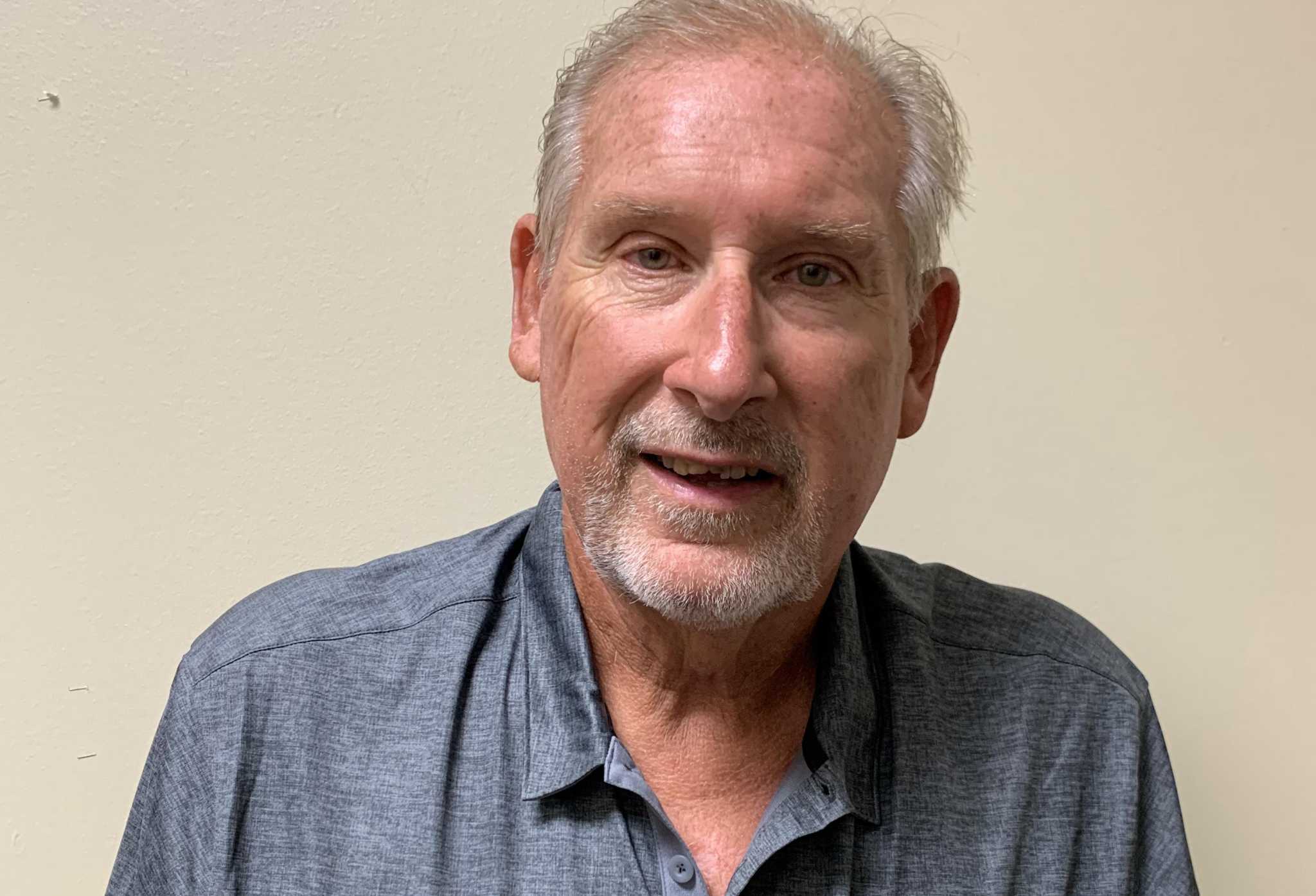 Jim Phillips unretires to become Rosehill Christian head football coach