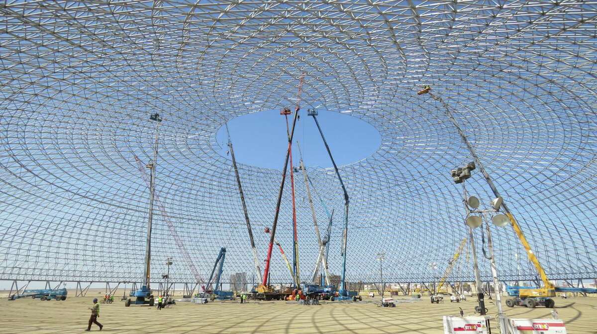 With Astrodome as a guide, Geometrica designs geodesic domes around the ...