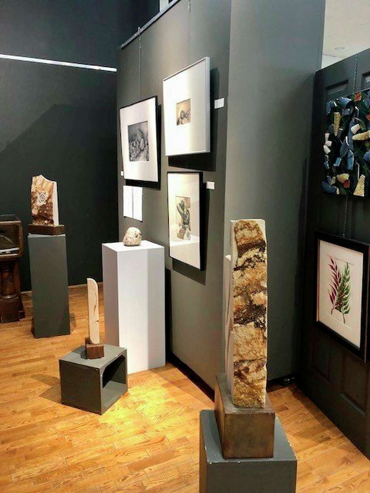 Artworks new geology exhibit creates 'lab atmosphere'