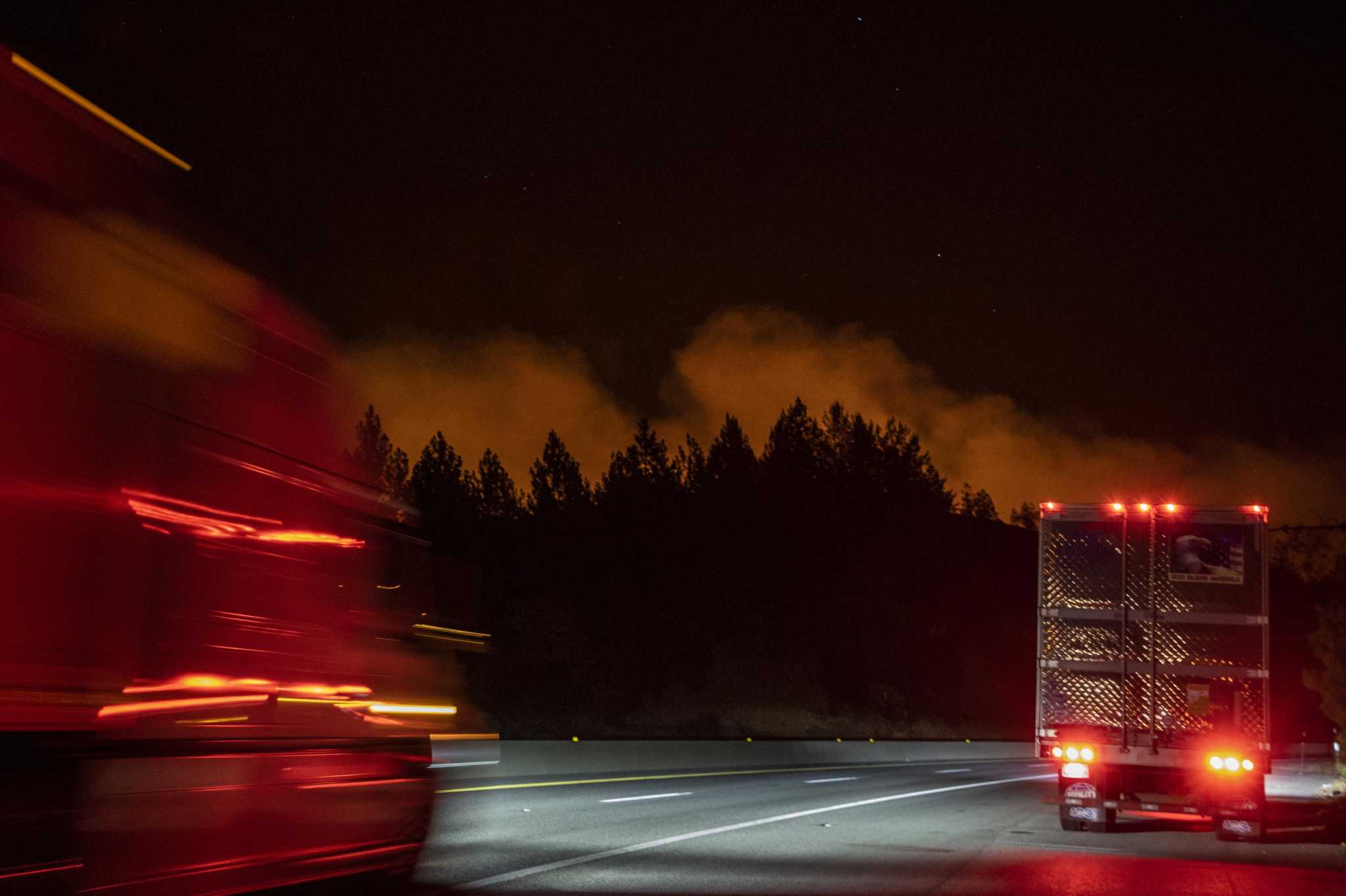 Fire crews get upper hand on Lava and Tennant wildfires