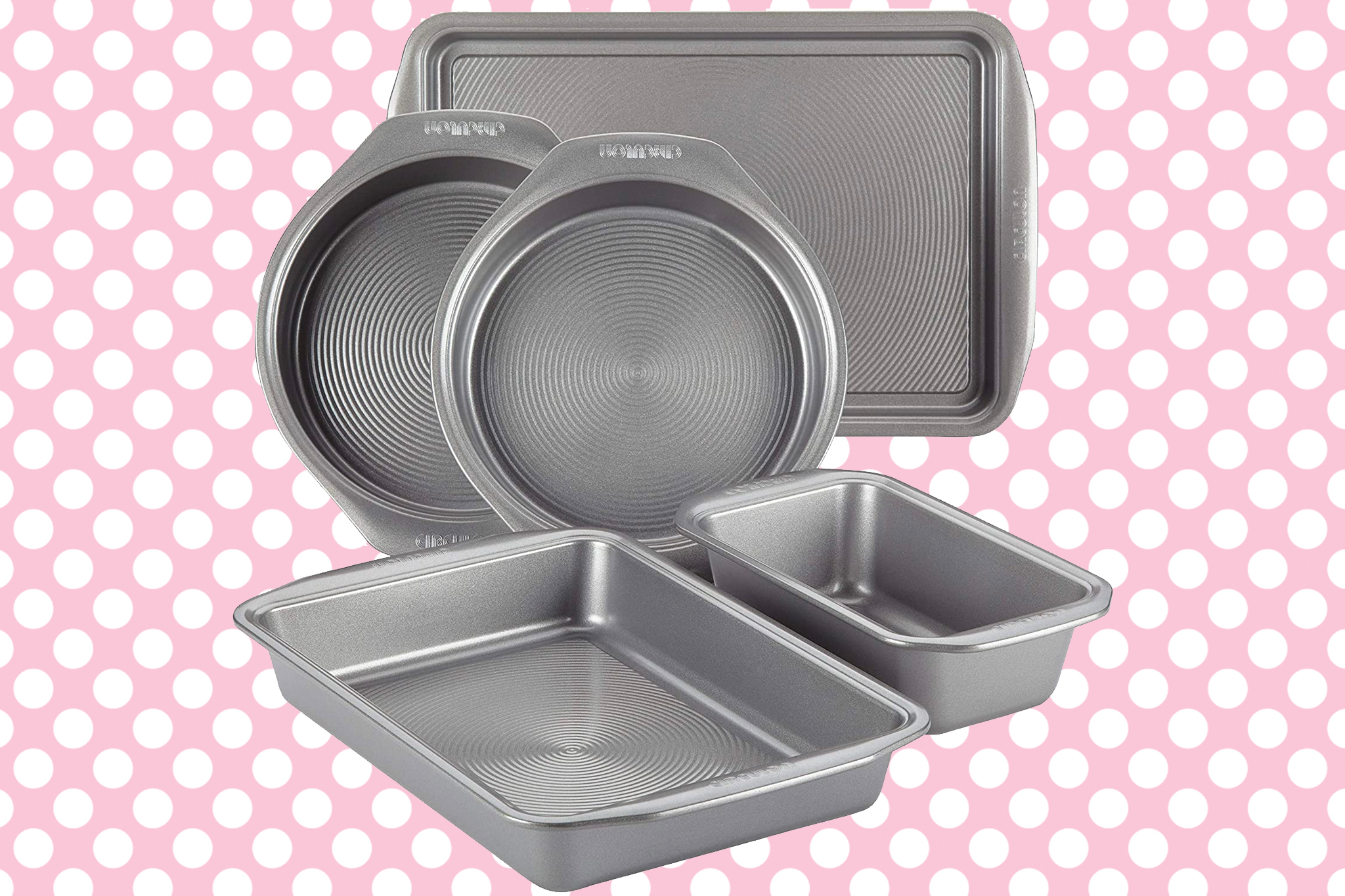 Bake up a storm with this 5-piece nonstick bakeware set