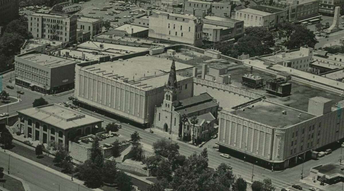Before downtown San Antonio Catholic church became ‘St. Joske’s,’ St ...