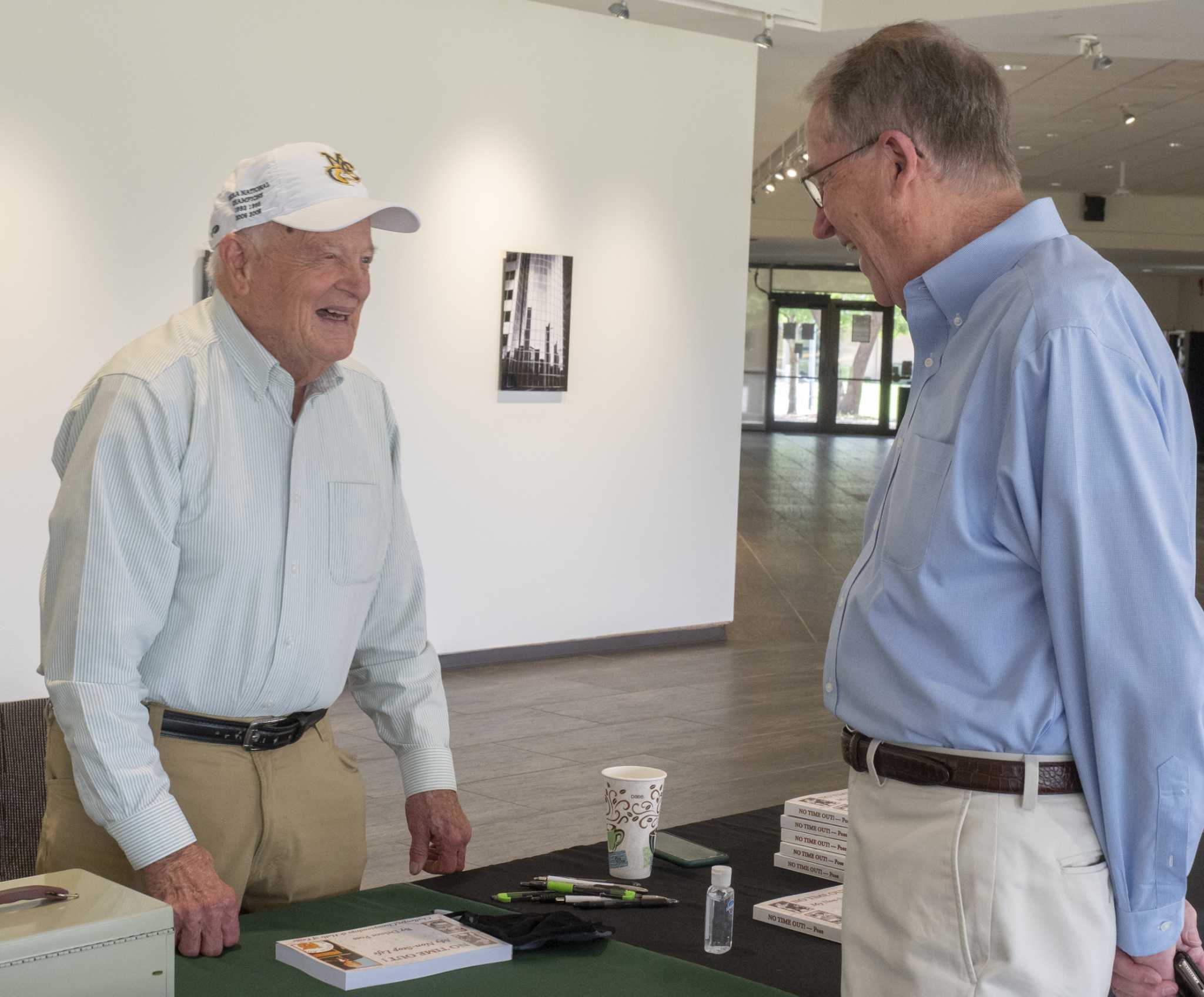 Delnor Poss chronicles lifetime in sports in new book