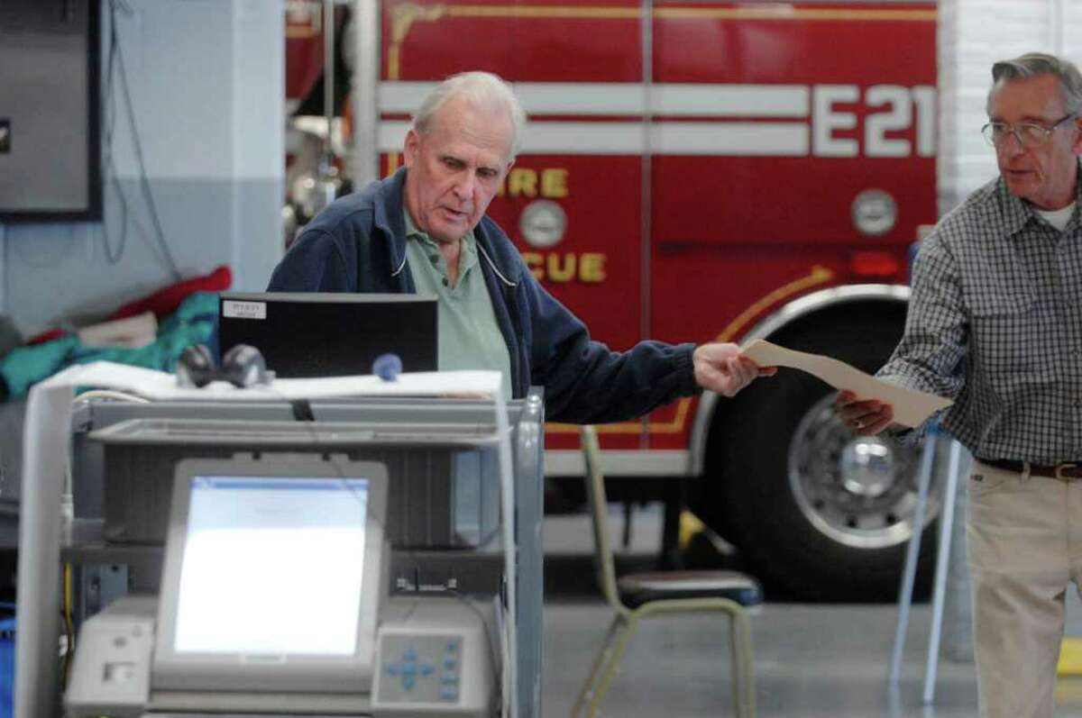 A new way of voting; some hiccups