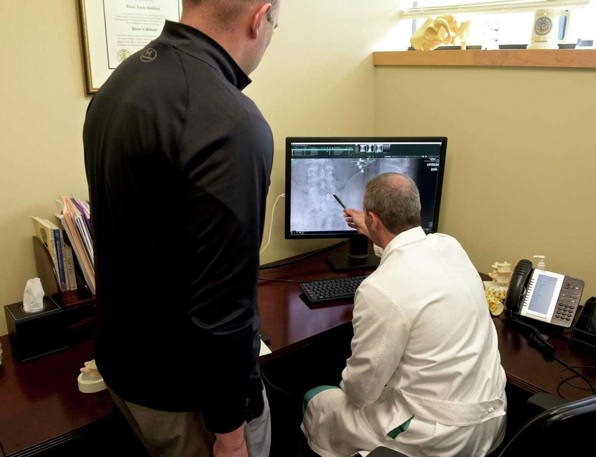 Danbury doctor completes groundbreaking back surgery, first in CT