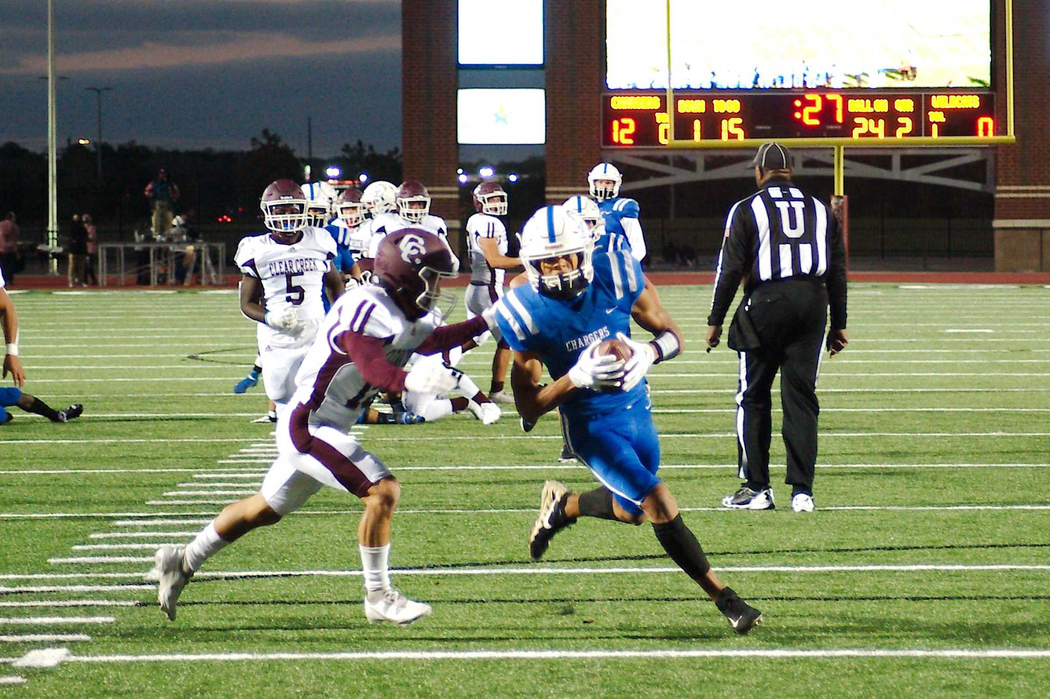 Football: Magazine pegs local teams to reach playoffs