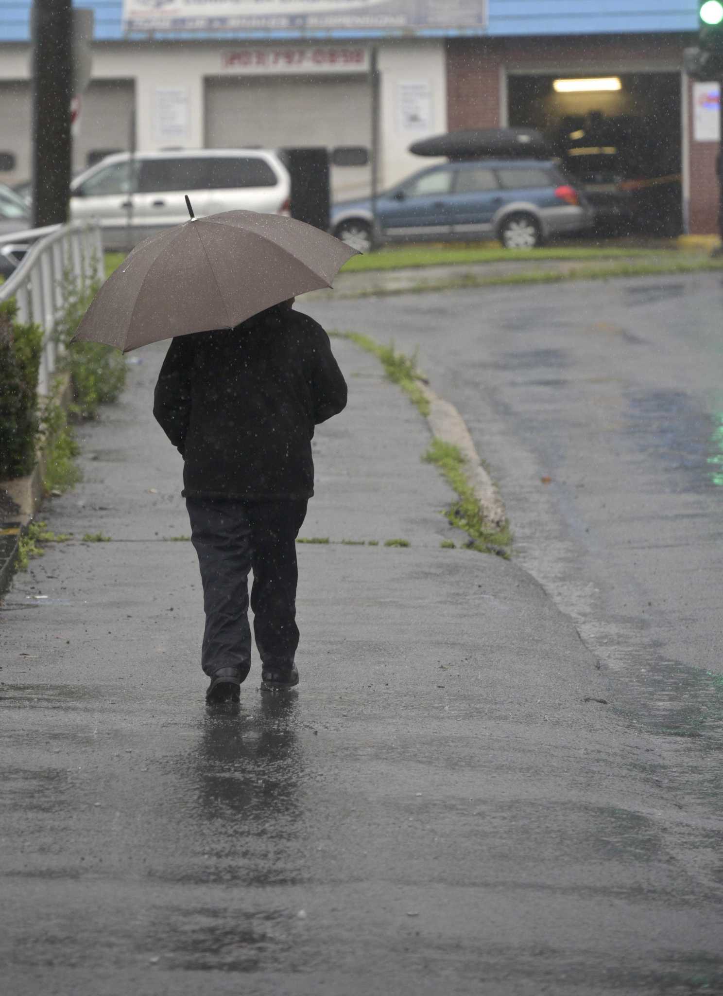 Elsa is gone but rain showers remain in Connecticut weekend forecast