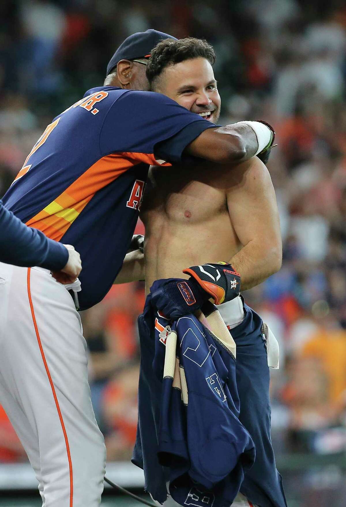 José Altuve goes shirtless, shuns doubters after walk-off HR caps ... José Altuve goes shirtless, shuns doubters after walk-off HR caps ...