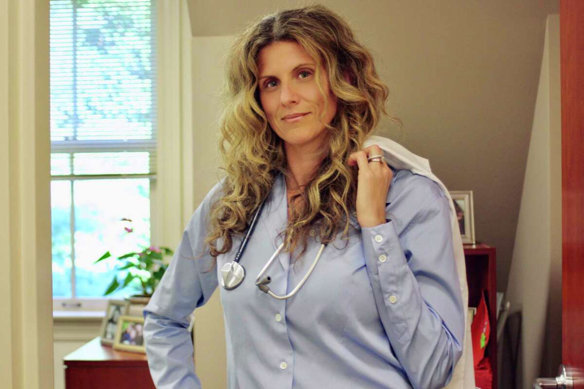 Doctor tired of ‘Band-Aid’ solutions opens Ridgefield health care ...