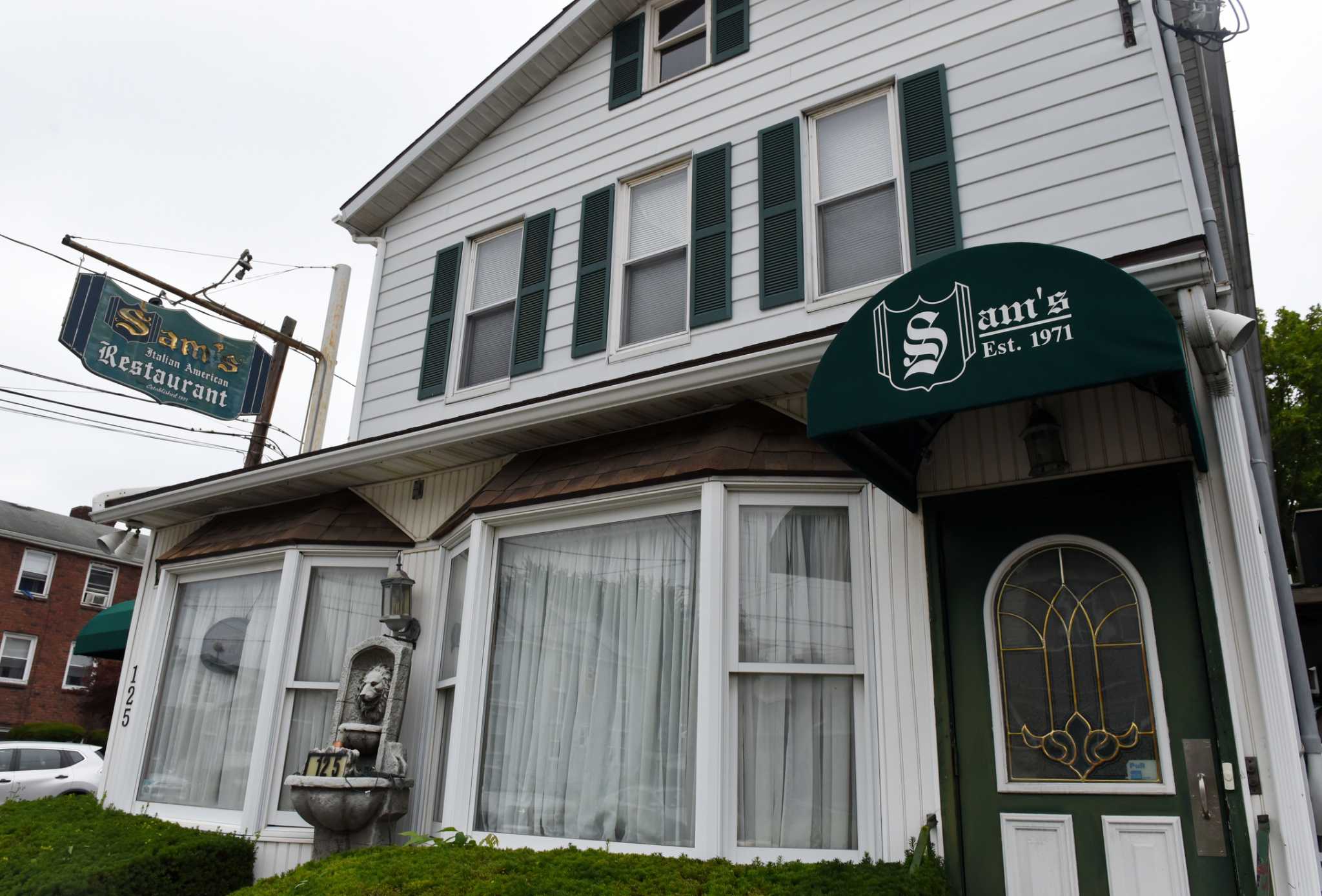 Sam's siblings say goodbye to customers after half a century