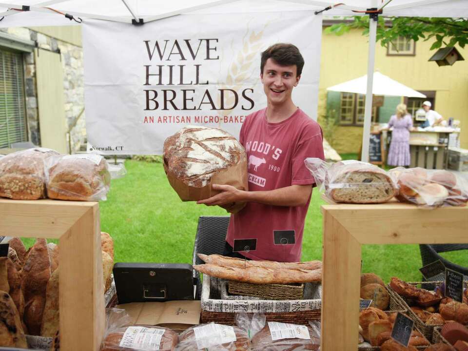 Norwalk's new Wave Hill Breads to have pizza, sandwiches, early hours