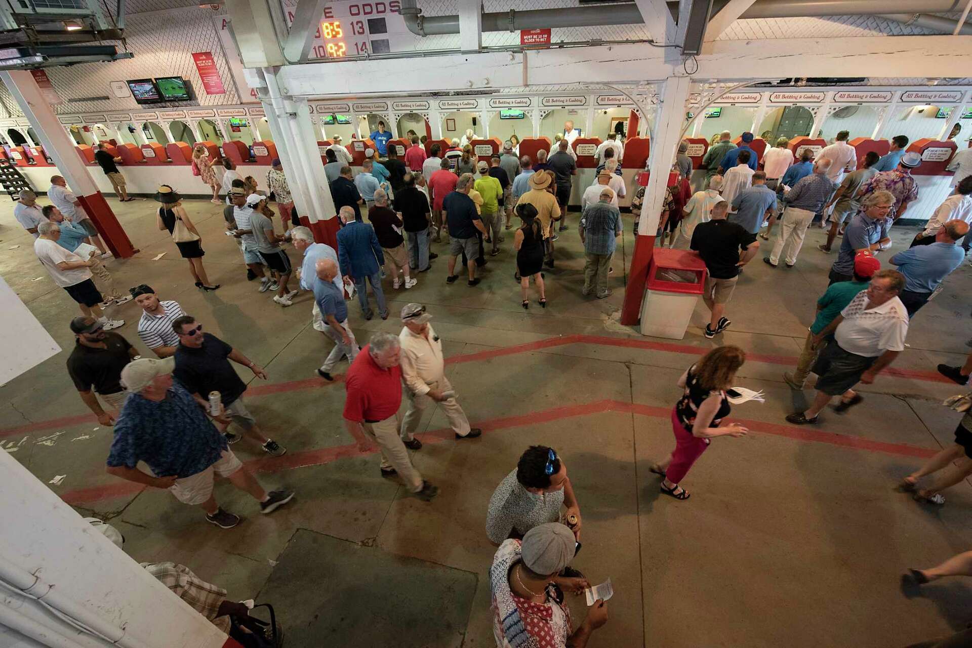 'Ticket stoopers' cash in on unclaimed winnings from on-track betting