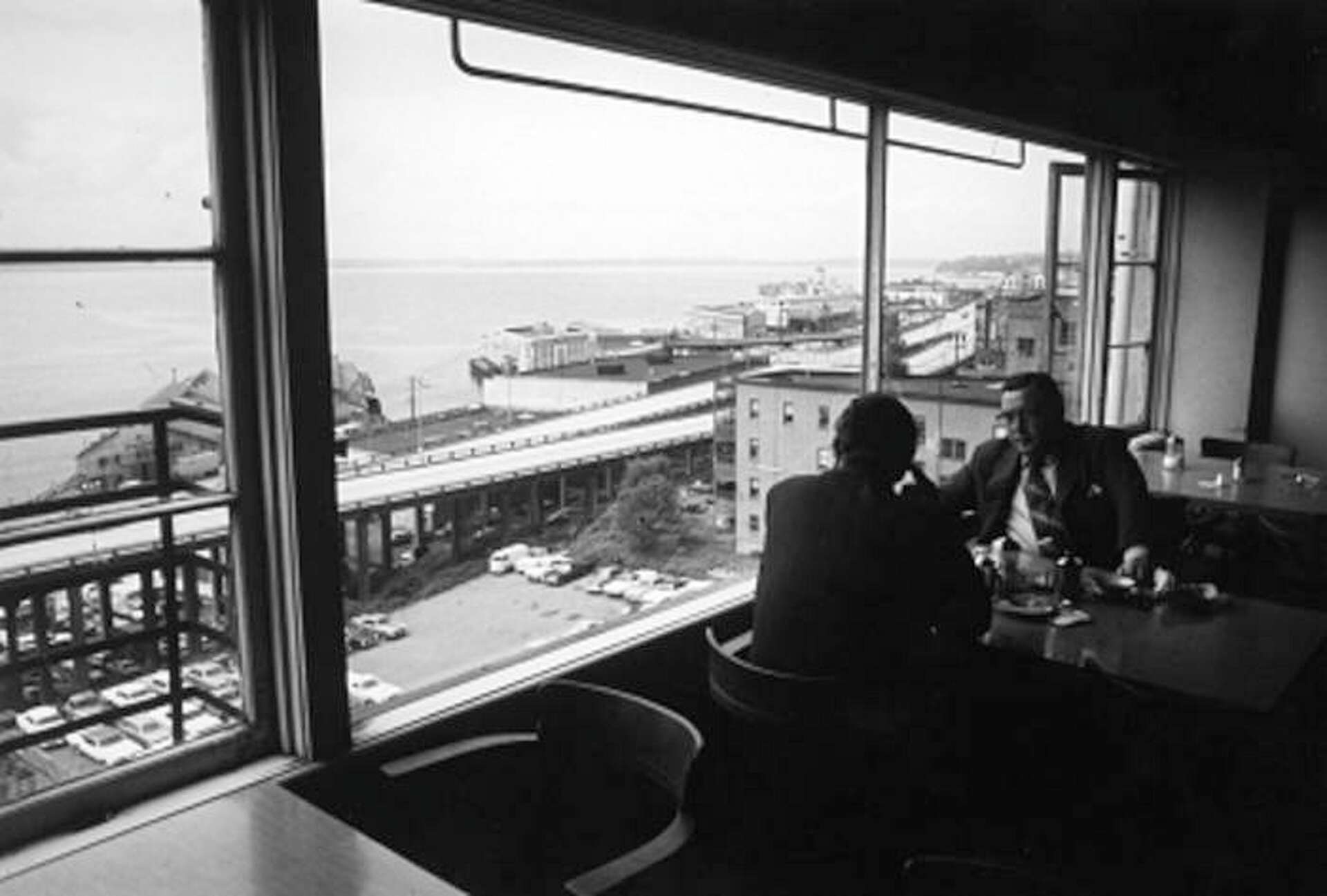 These 16 historic Seattle restaurants are still open. Here's what they ...