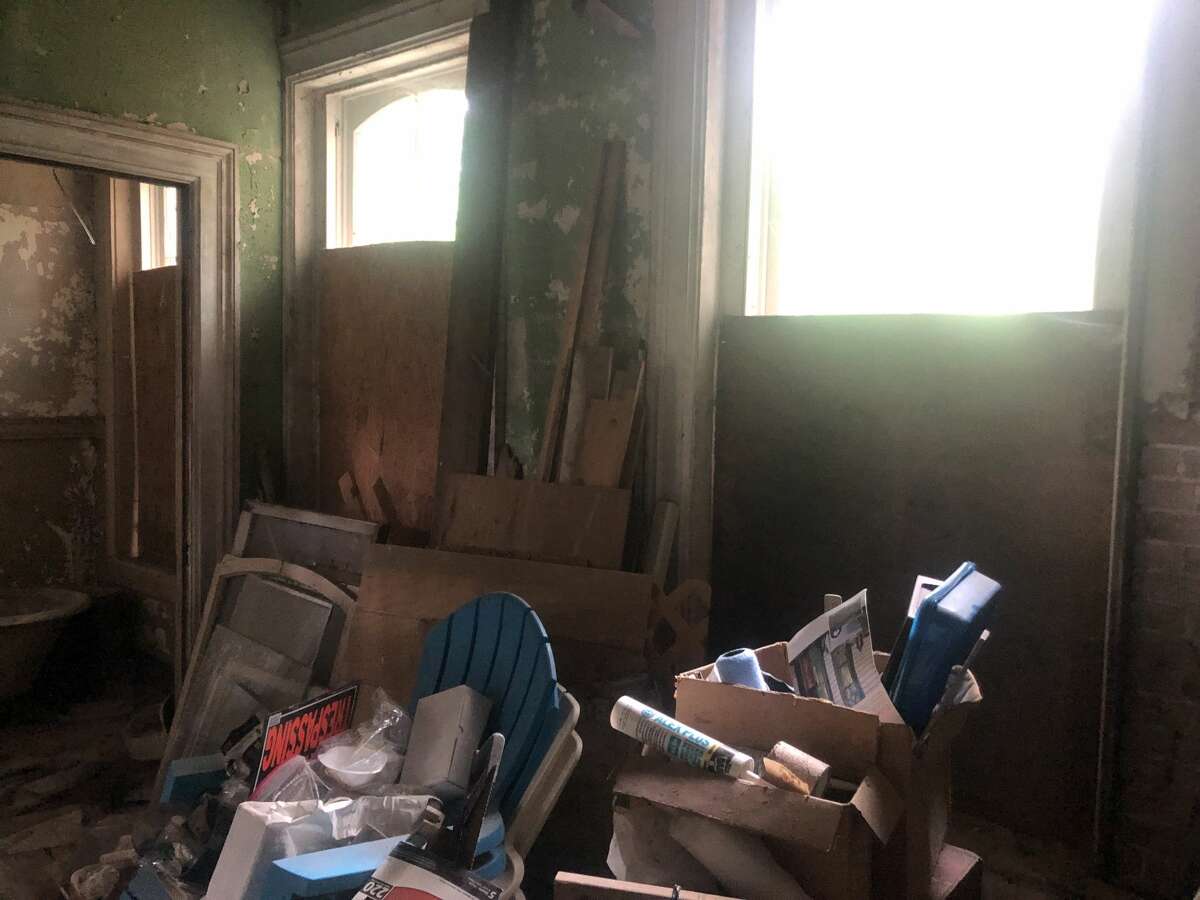 See inside a haunted mansion in one of America's most haunted cities