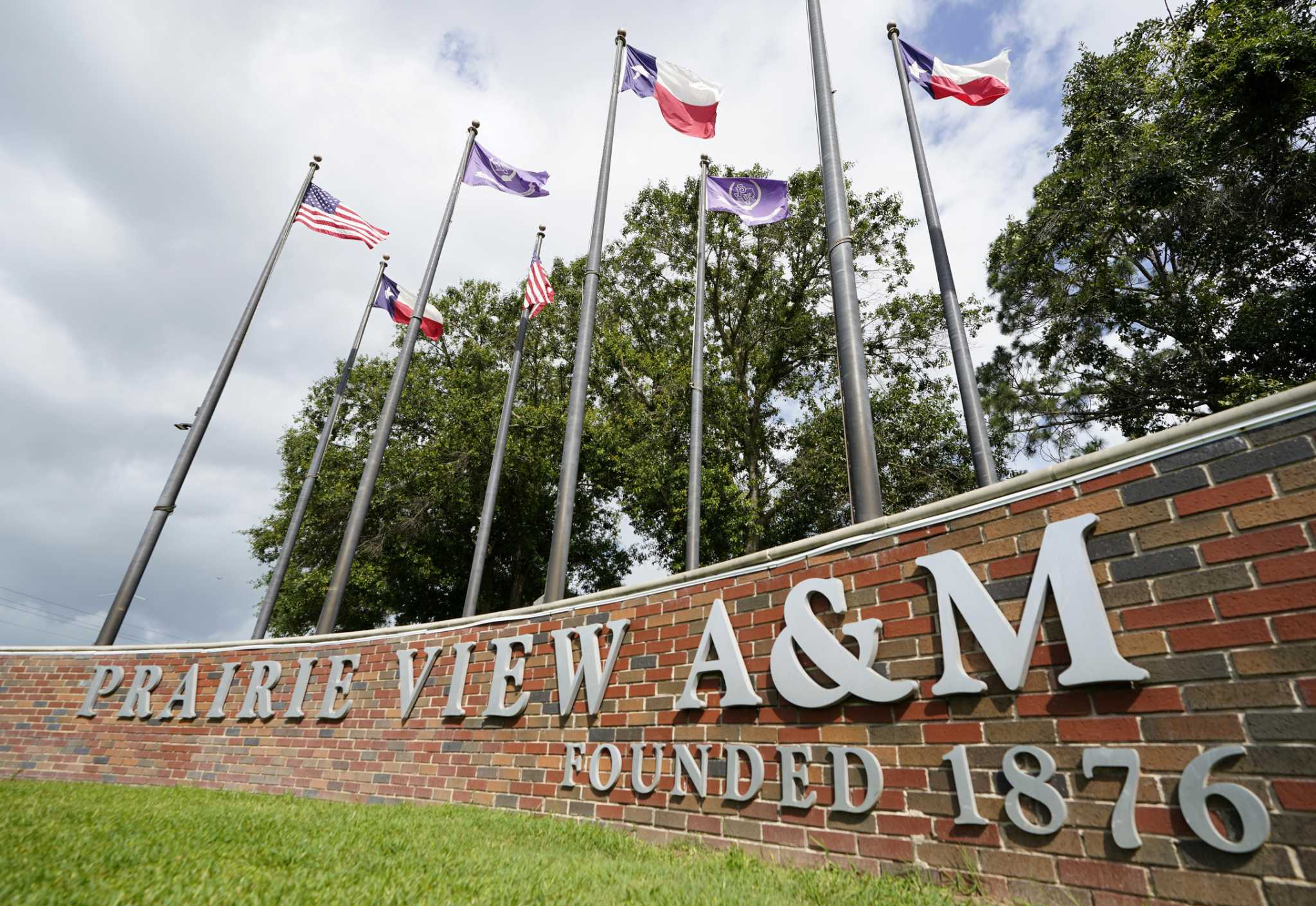 Prairie View A&M receives $5M from HEB chairman to establish ...