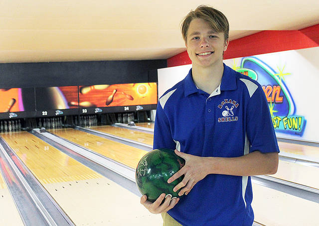 PREP YEAR IN REVIEW: Boys Bowler of the Year Logan Wonders of Roxana