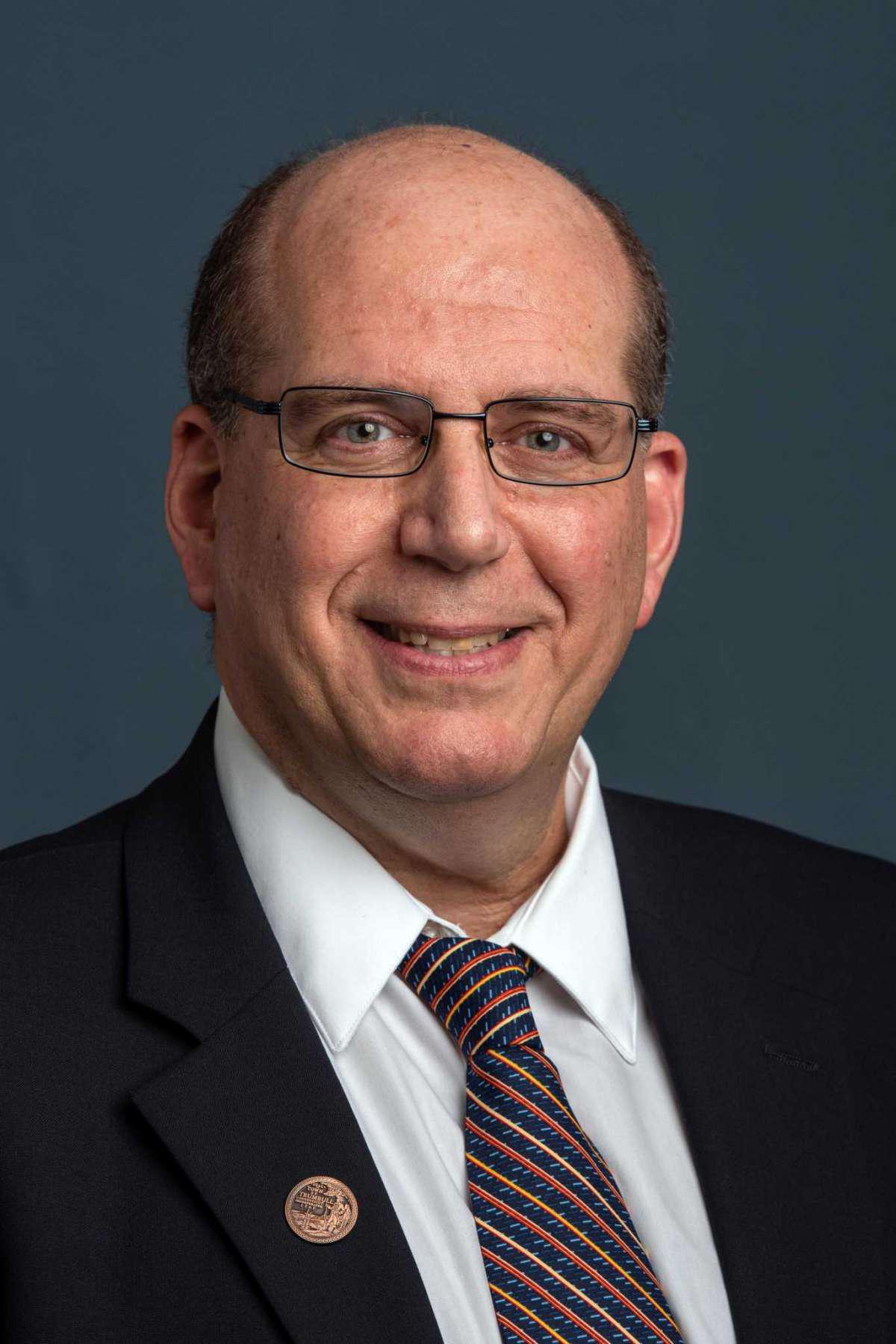 Former councilman Mark Block announces run for first selectman