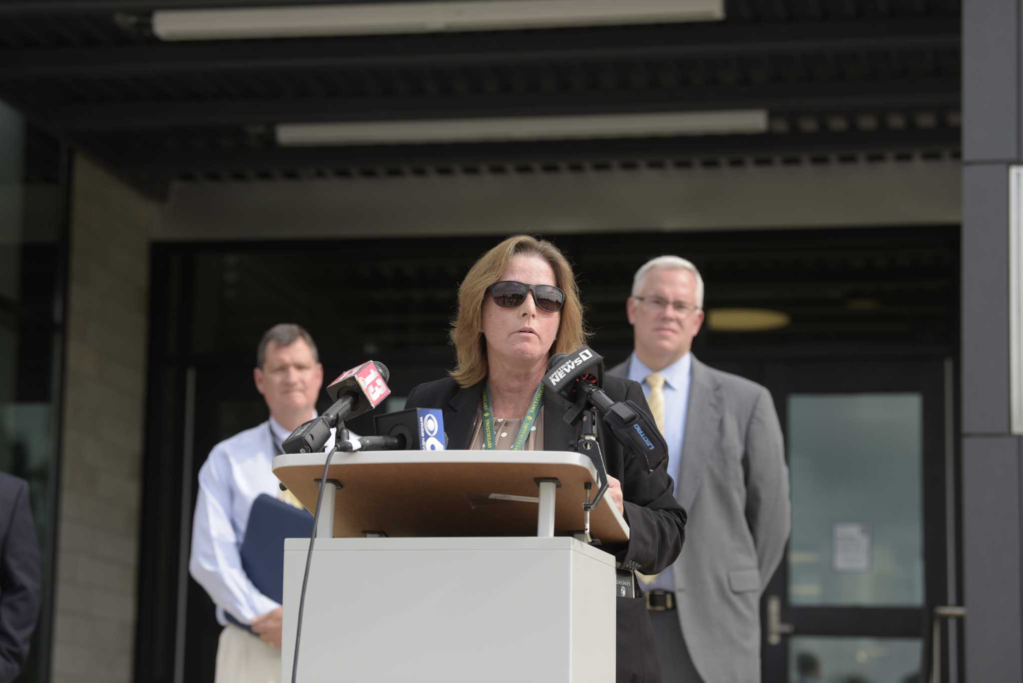 School superintendents seek New York guidance for fall reopening