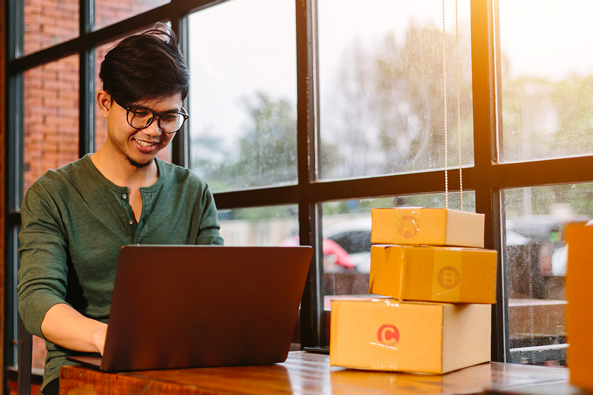 Ready to learn how to build your own Shopify store? This $25 bundle has ...