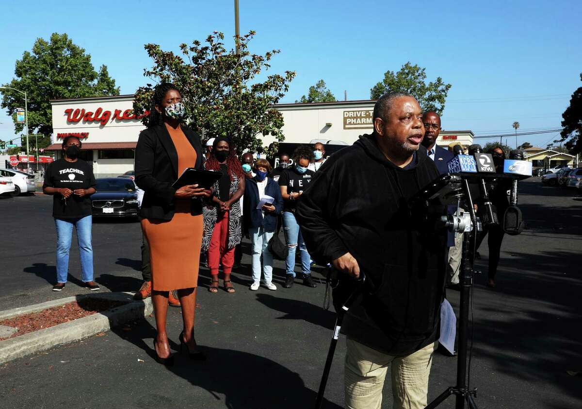 An East Oakland Walgreens’ last stand gets personal