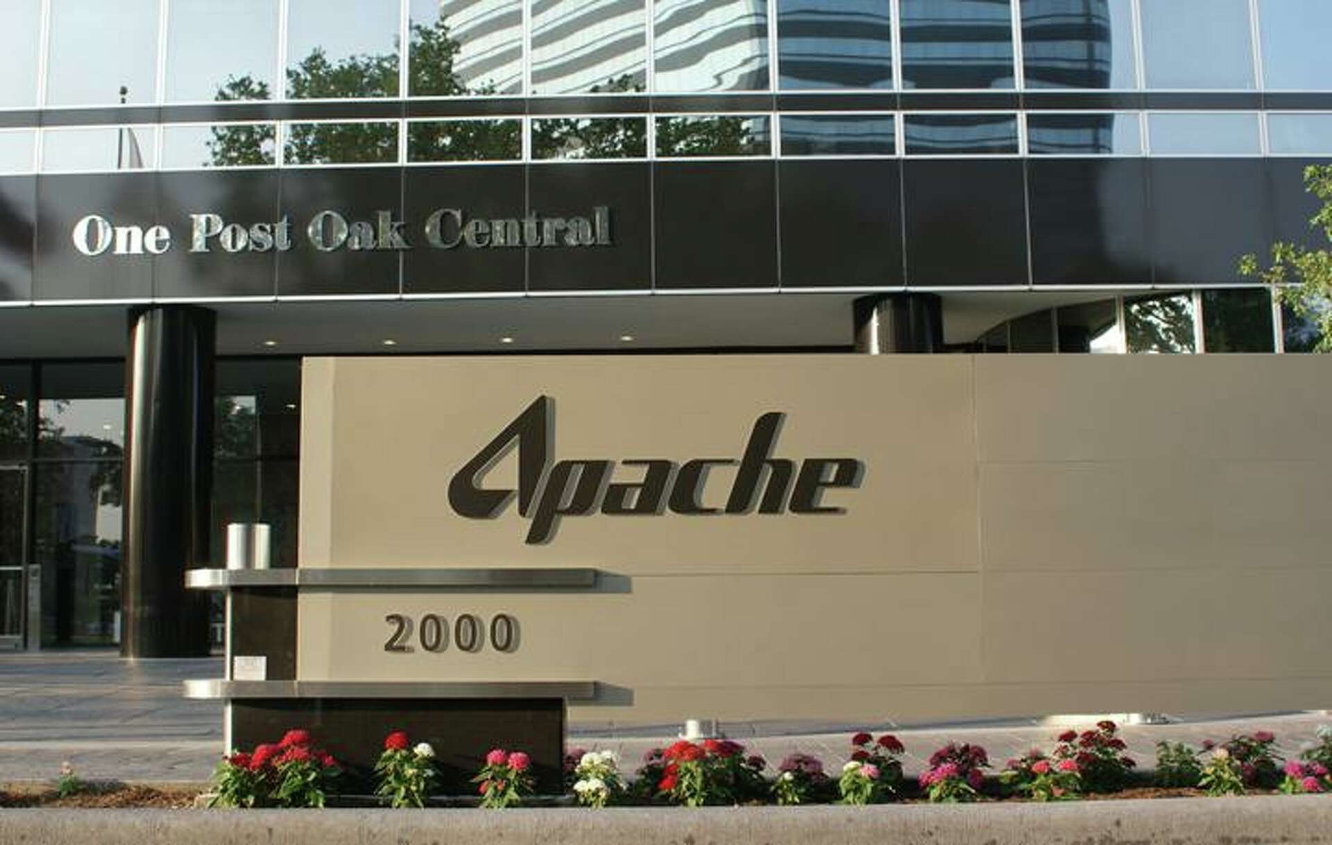 Apache parent APA to buy Callon for $4.5B, expanding Permian acreage