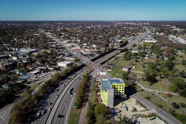 Houston’s $9B I-45 rebuild could come down to online poll, after 15 ...