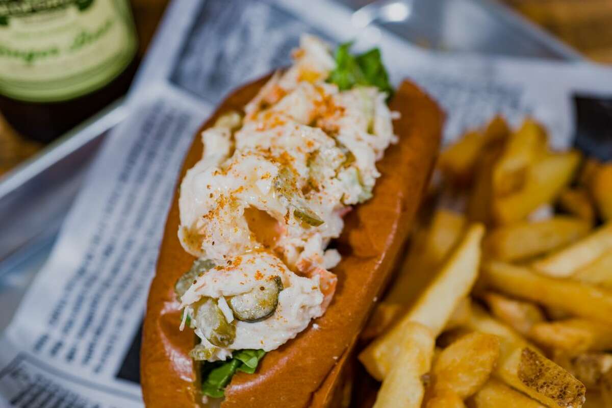 Edmonds favorite famous for its lobster rolls, soft-shell crab opening ...
