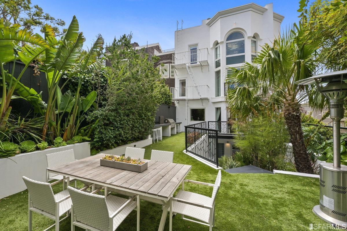 Chestnut Street stunner with heated outdoor furniture asking $11.9 million