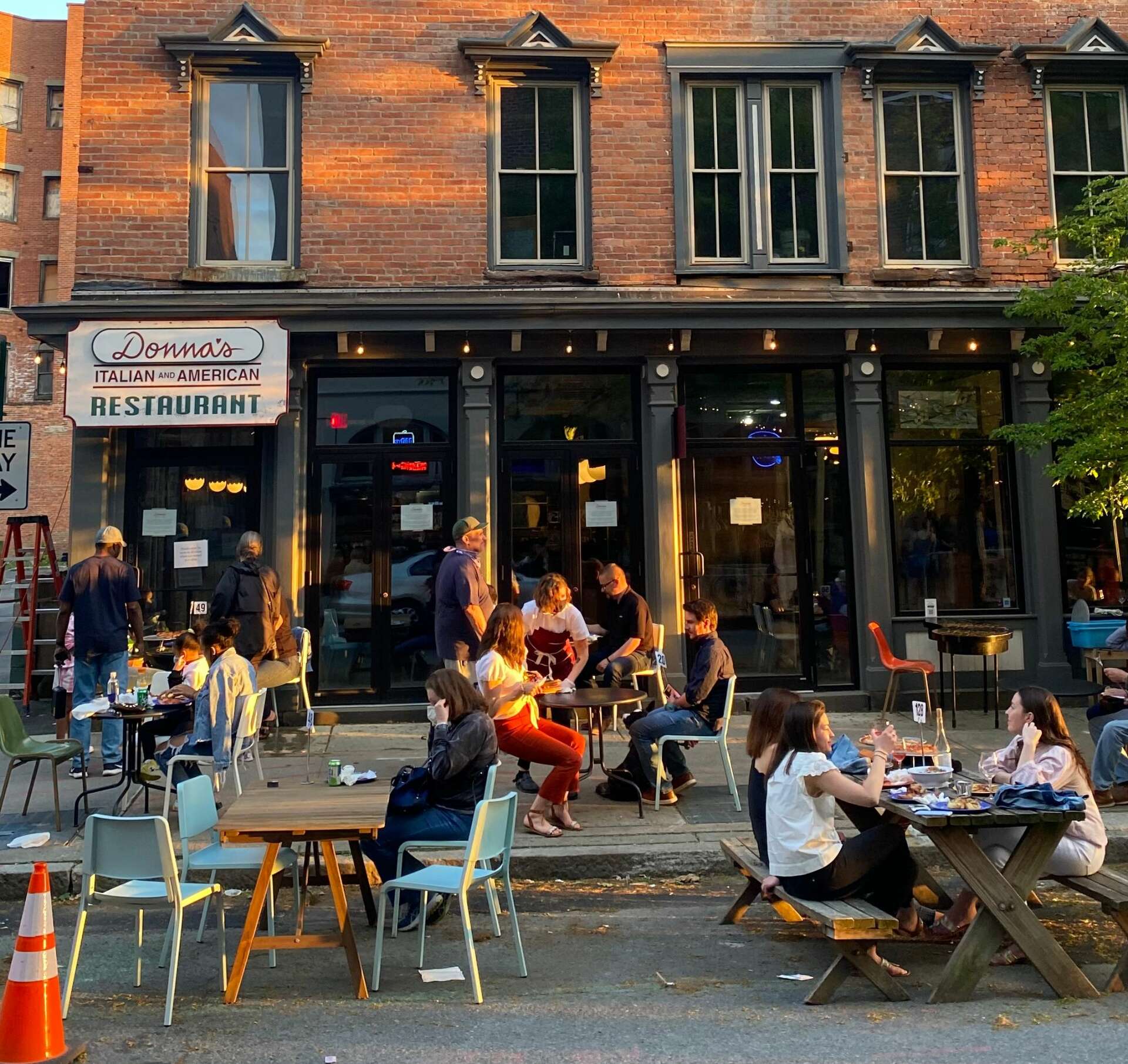 Blue Ribbon diner in Schenectady is sold, and other restaurant news