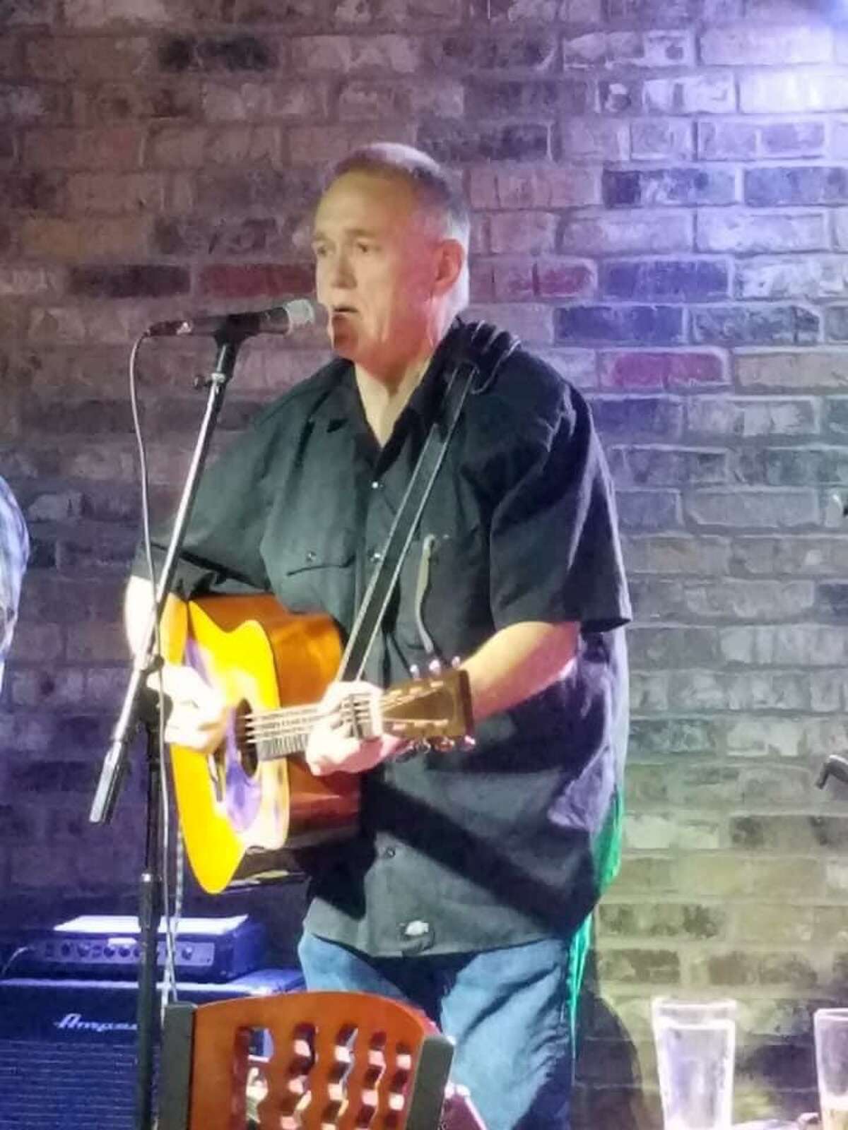 Famed songwriters to share stage at Conroe’s Red Brick Tavern