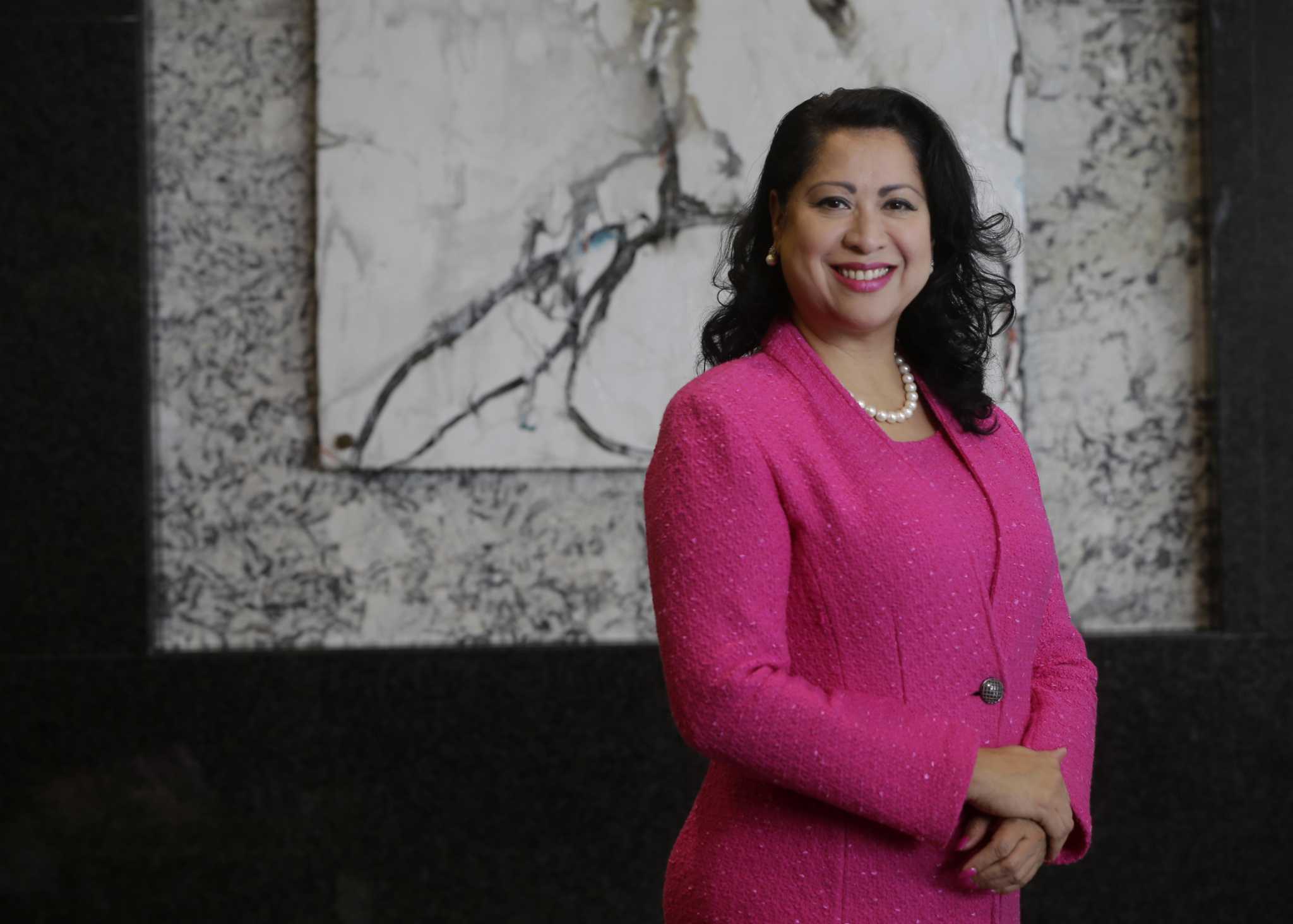 Why the affluent Latino population is growing strikingly faster than ...