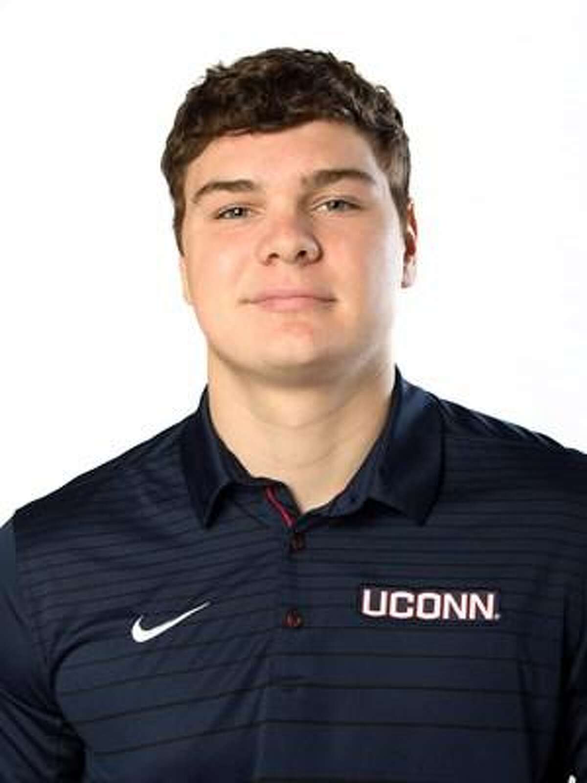UConn QB Steven Krajewski games for a cause: ‘Wanted to do something ...