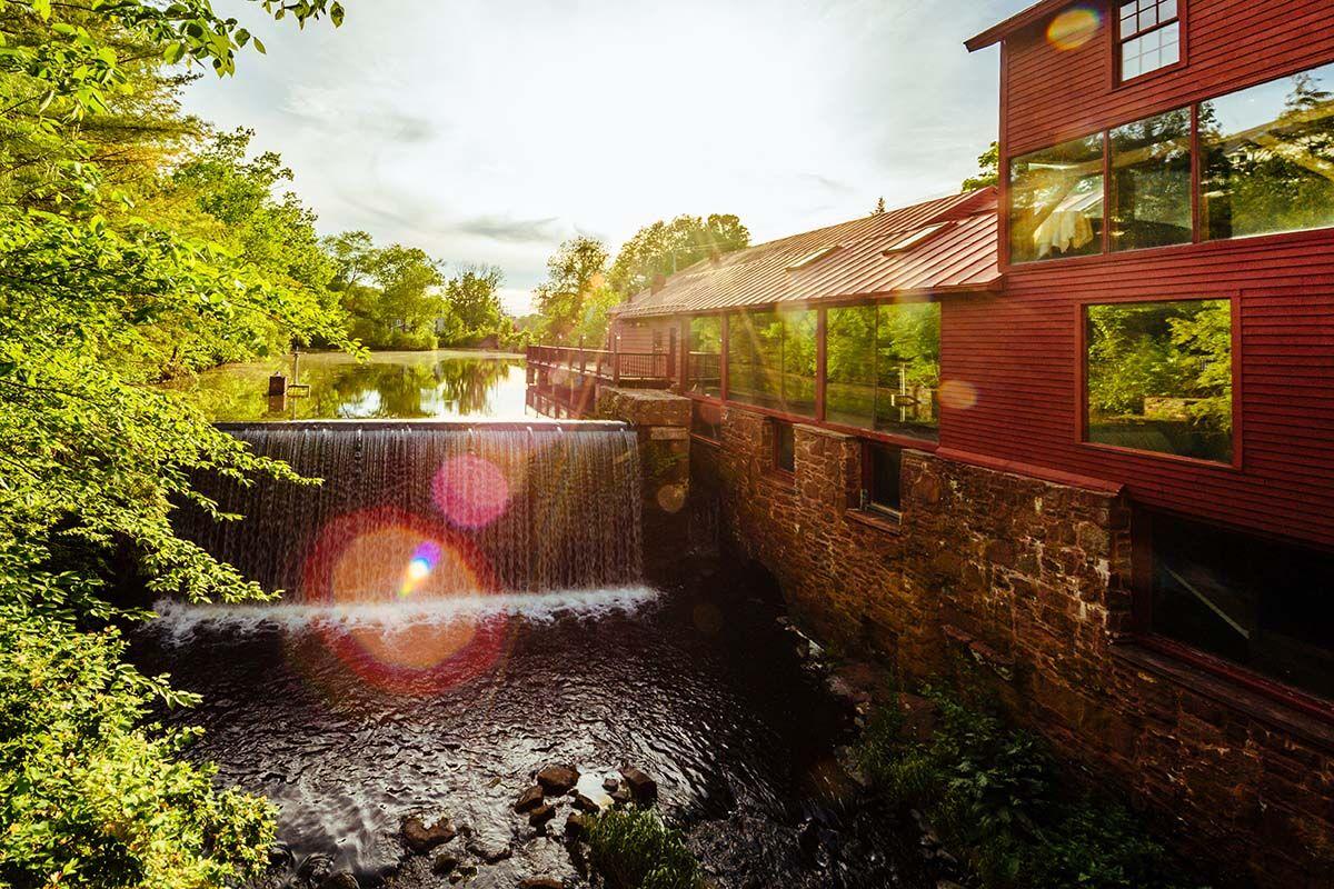 Gribbon: 5 favorite CT eateries where you can soak in the fall season