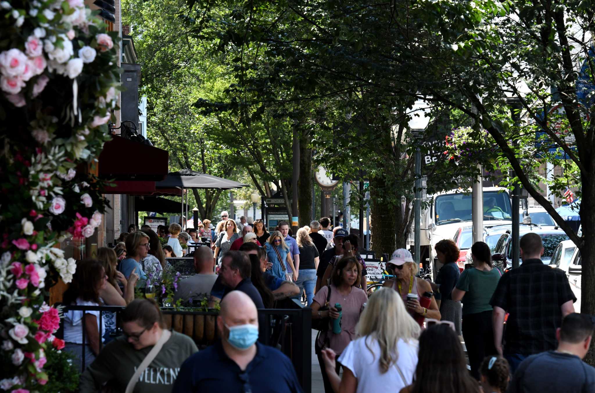 Coronavirus rates cross CDC mask threshold in four local counties