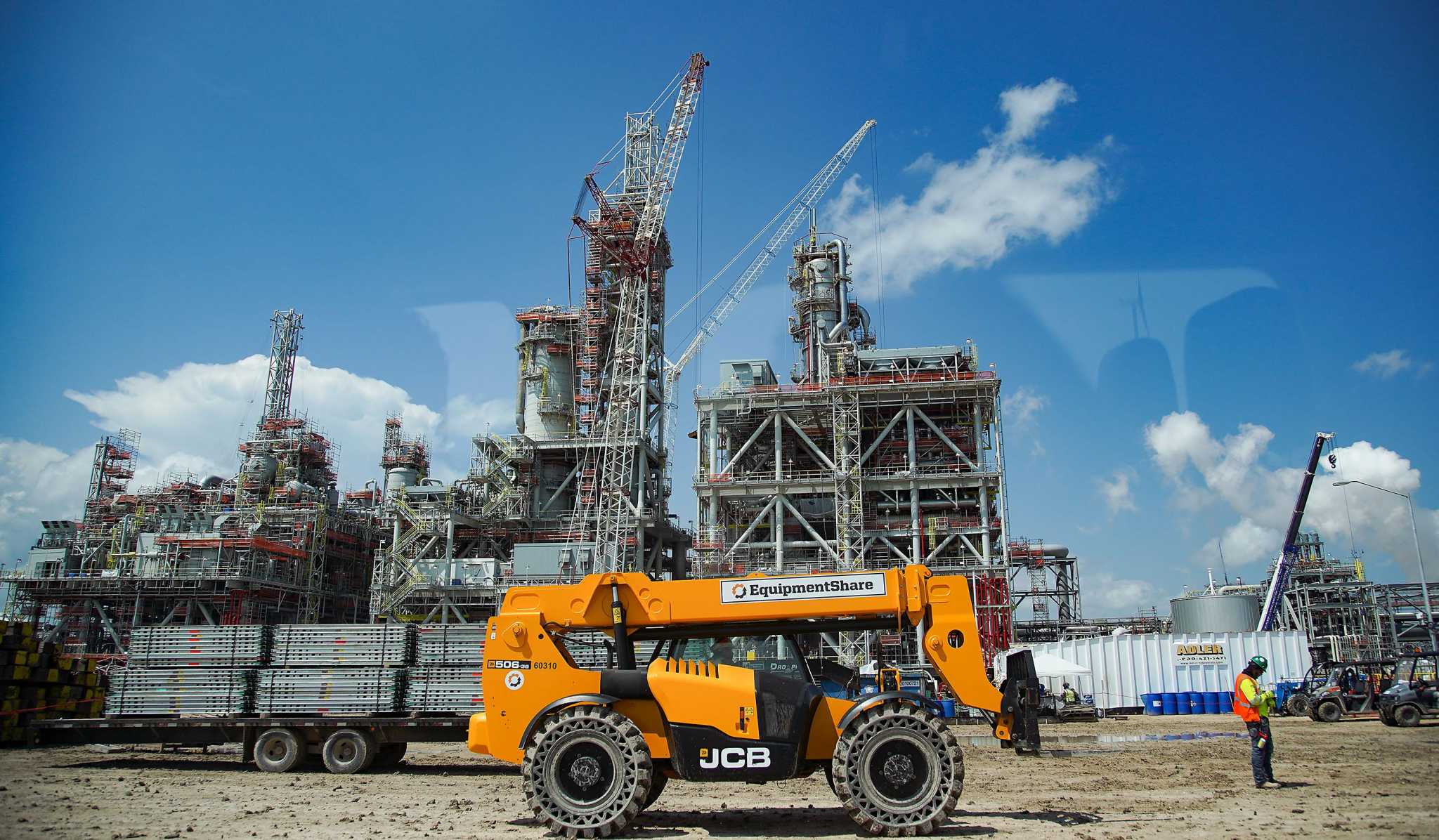 Exxon and SABIC’s chemical plant near Corpus Christi to launch by year end