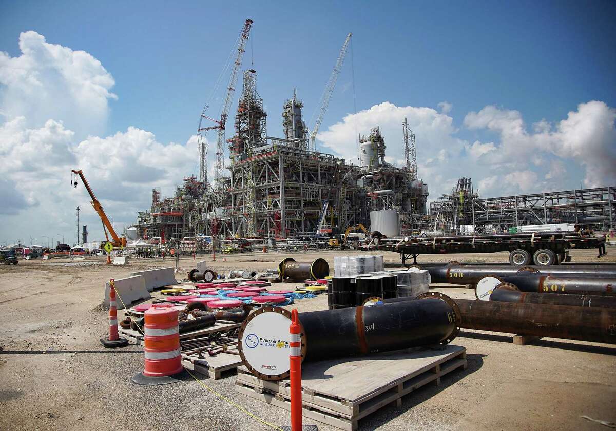 Exxon and SABIC’s chemical plant near Corpus Christi to launch by year end