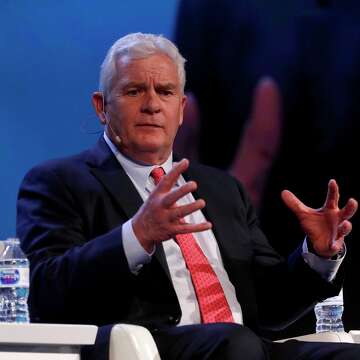 GOP megadonor Kelcy Warren in fight with Biden over LNG project