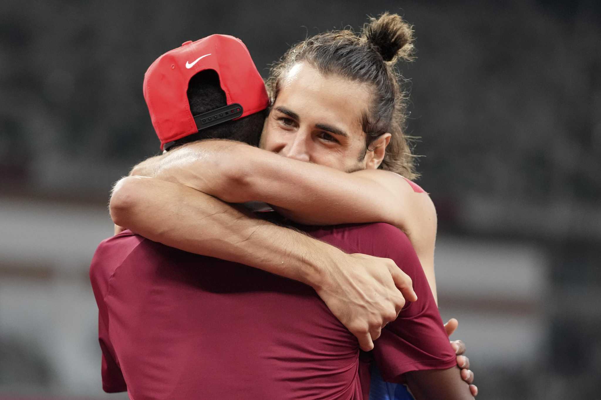 Tokyo Olympics overnight: Two golds in one event and a world record