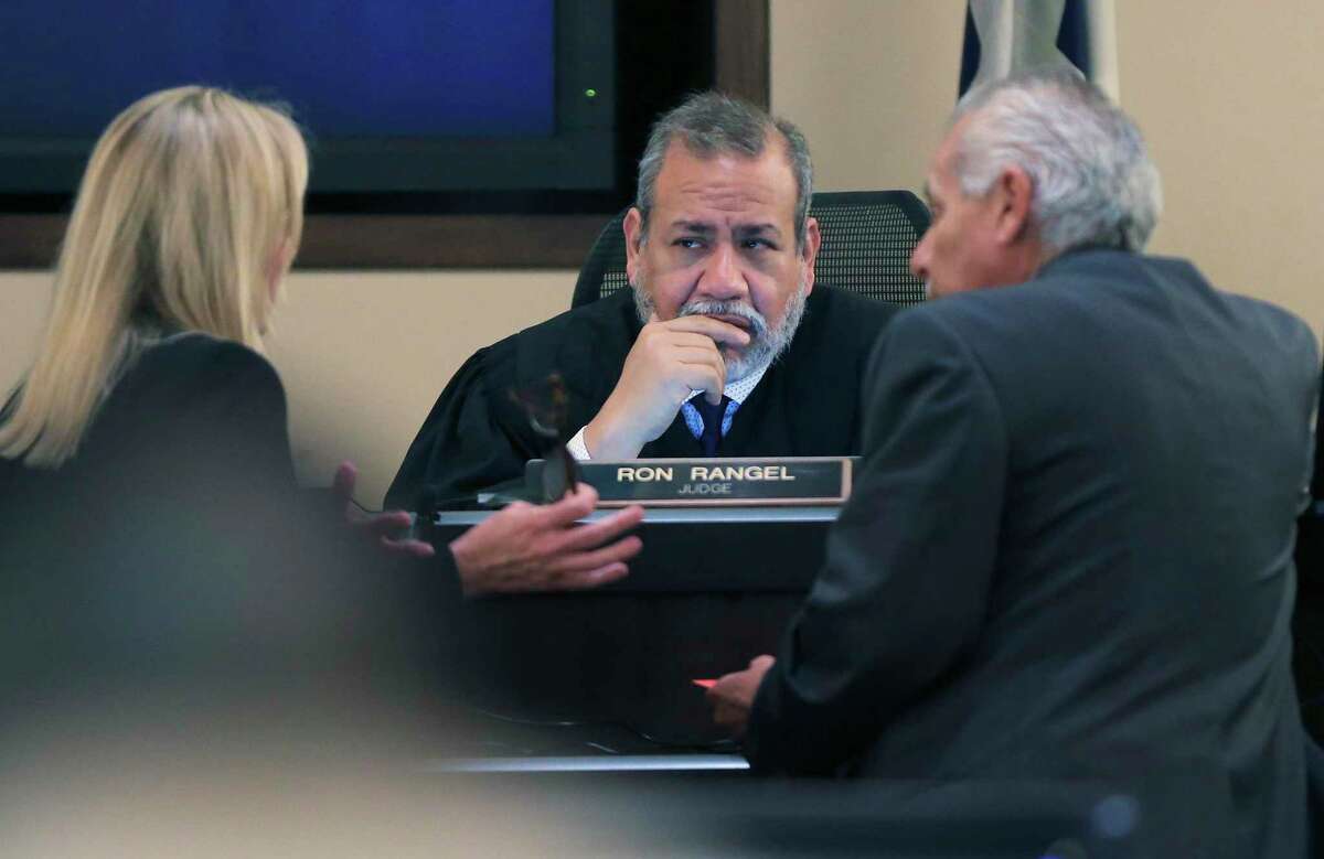 ‘Red flags:’ S.A. killer’s ex-girlfriend testifies he tried to crash ...