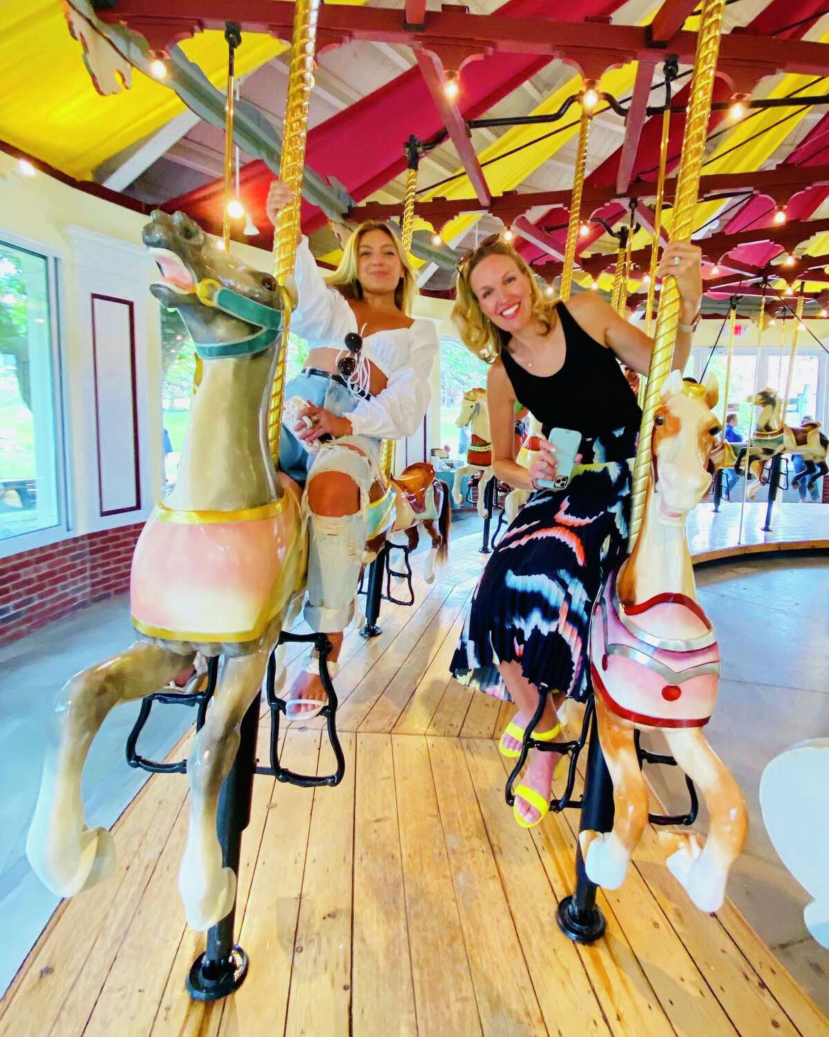 Video: The carousel is open in Congress Park