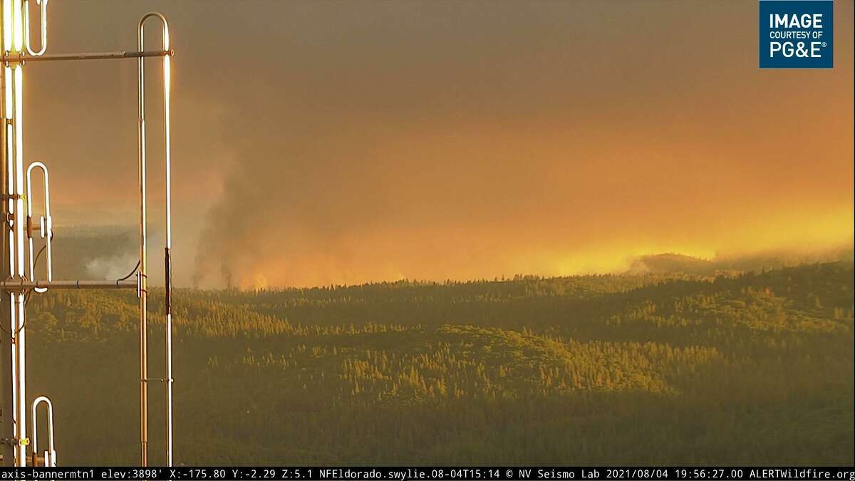 River Fire near Colfax destroys nearly 100 structures, sends thousands ...