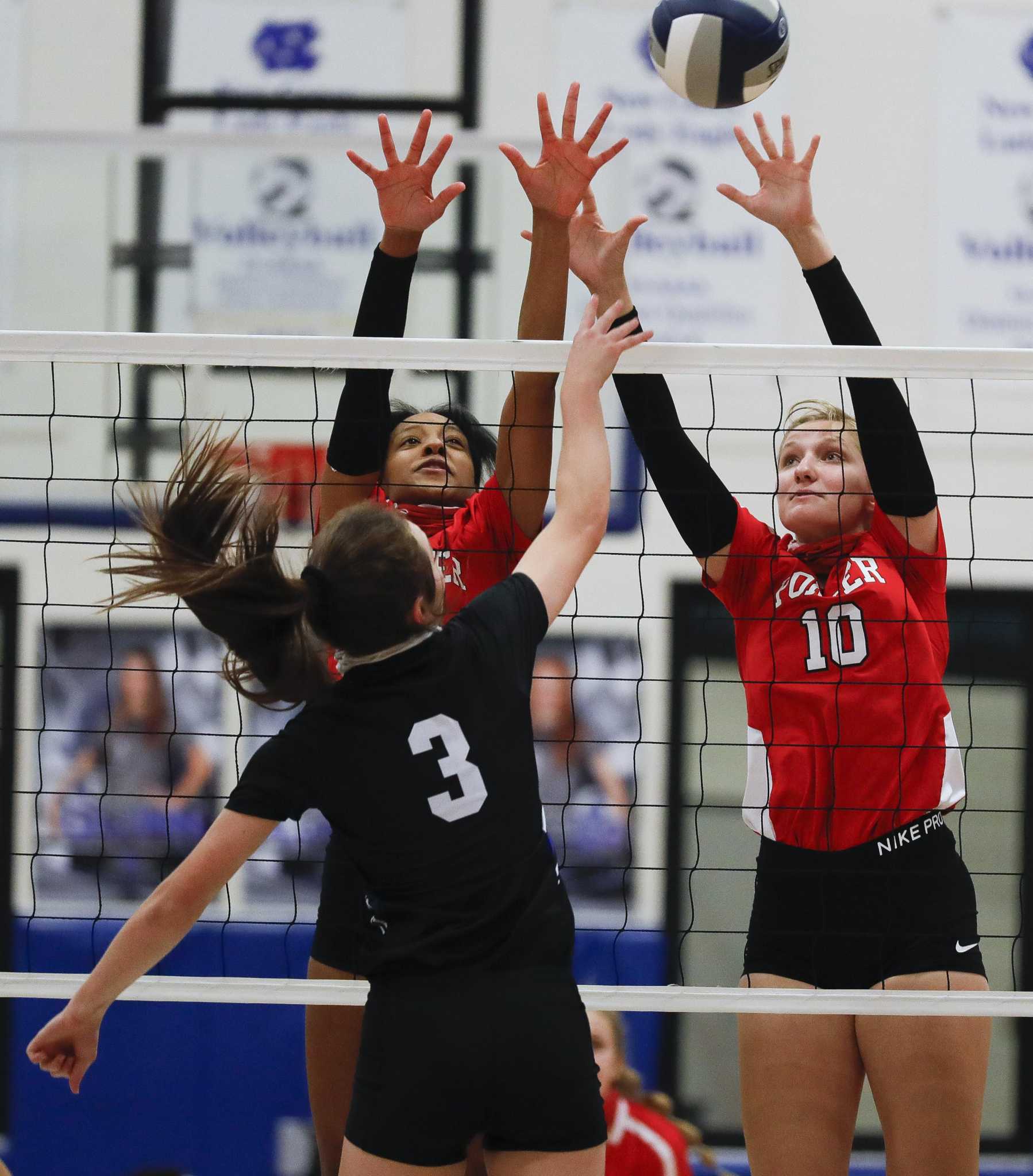 VOLLEYBALL: Porter returns key pieces from playoff team