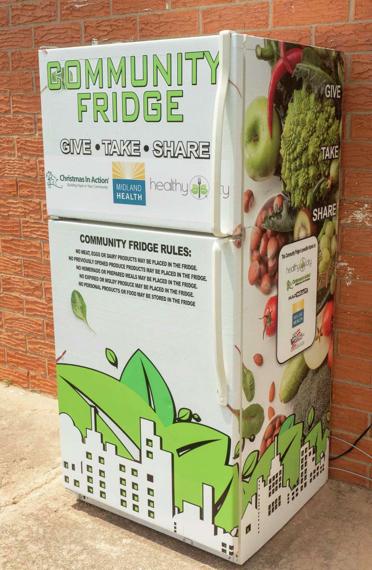 Community Fridge opens in Midland