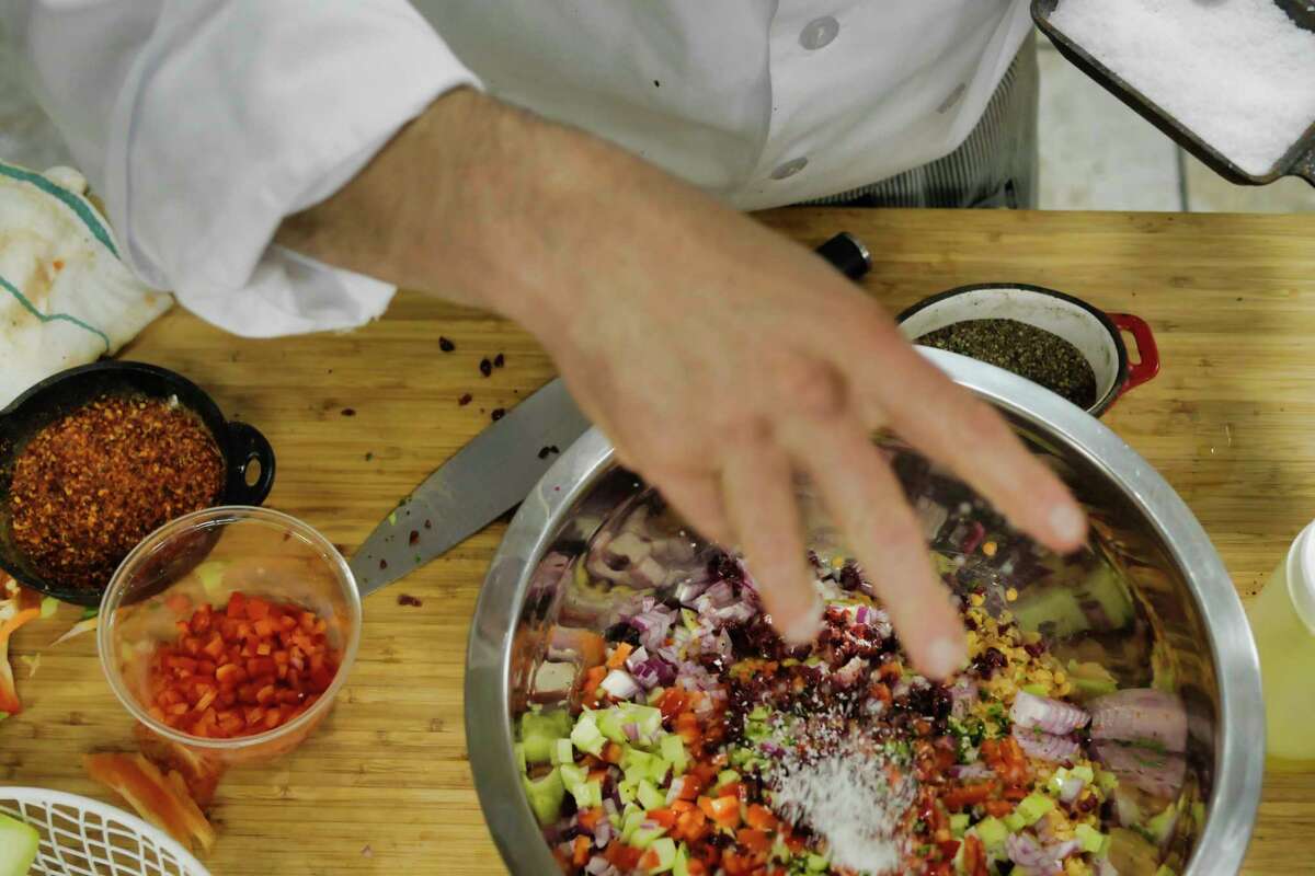 For veteran chef Larry Schepici, new venture is like coming home