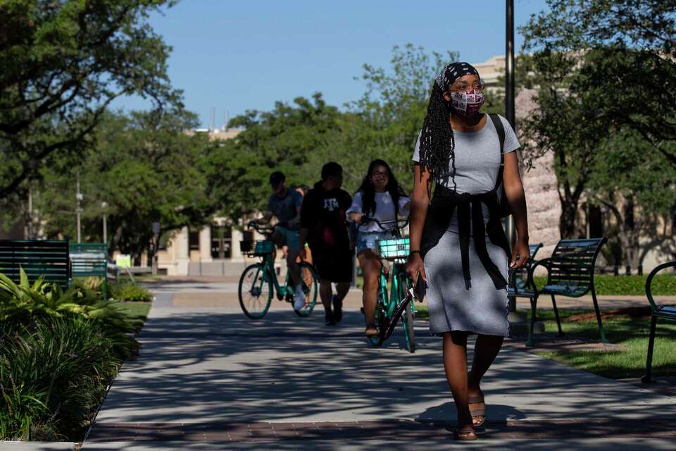 Houston colleges ranked by U.S. News & World Report for 2022