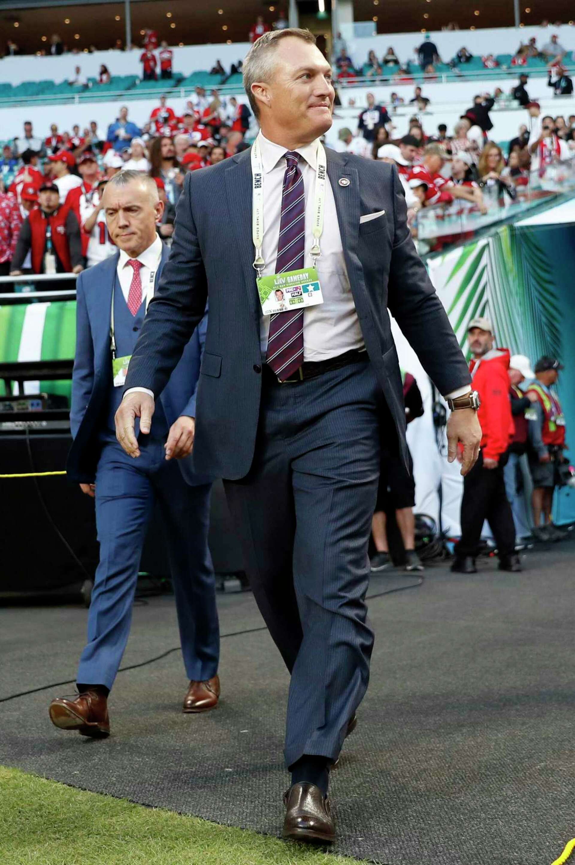 49ers: How John Lynch’s tough-love ‘teddy bear’ dad propelled him to Canton