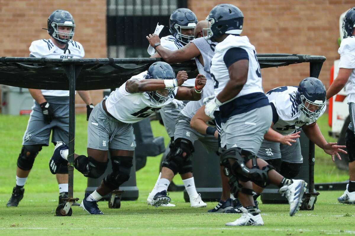 Rice opens football camp