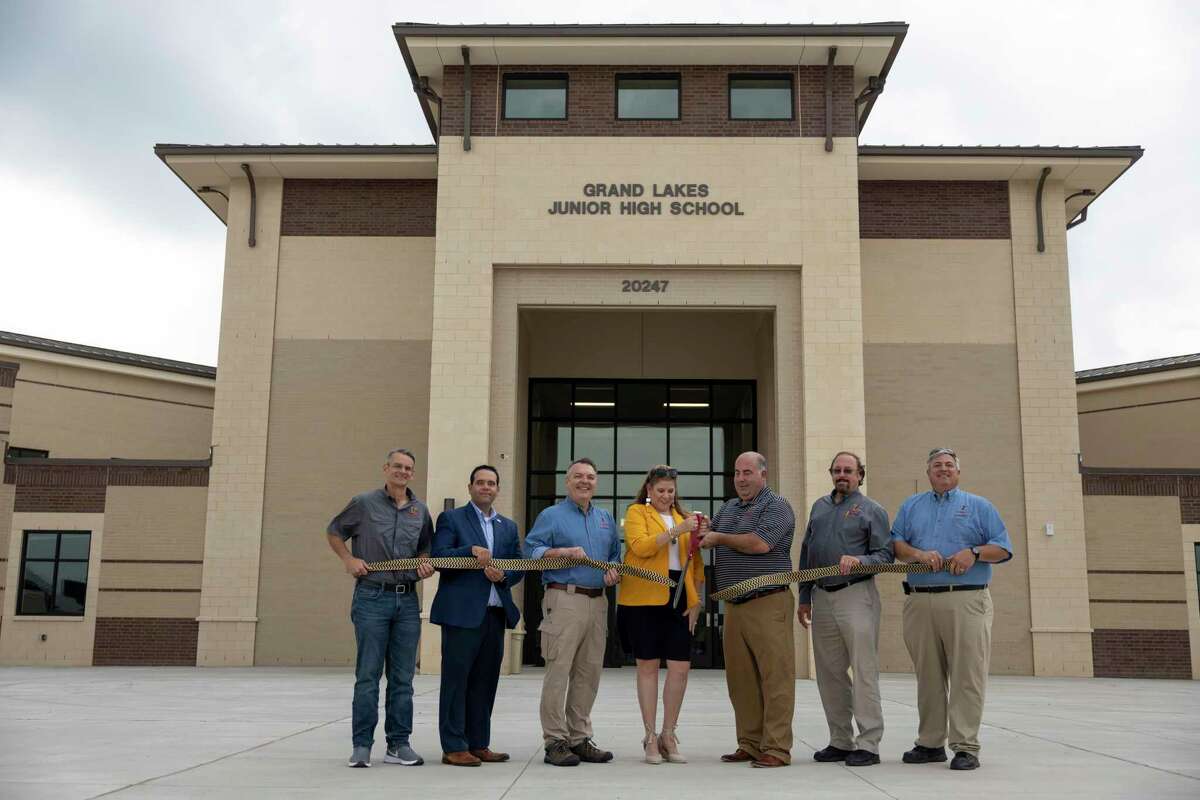 Tomball ISD celebrates opening of new Grand Lakes Junior High