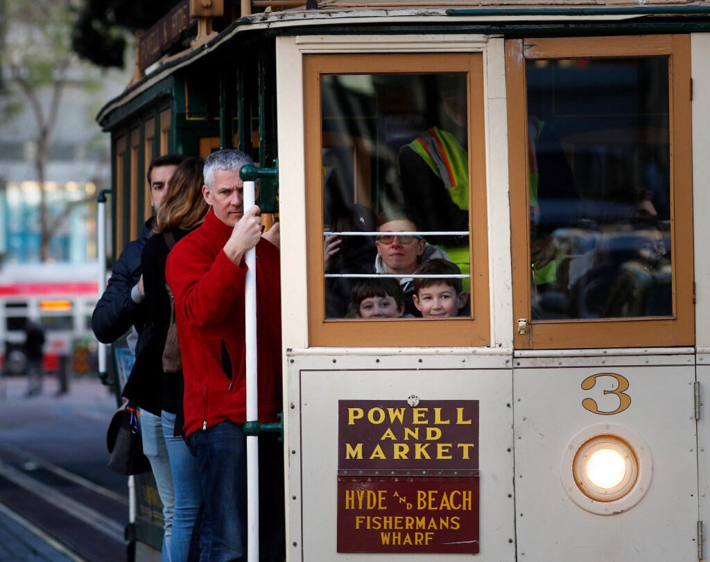 Letters: SFMTA should lower the price to ride in cable cars