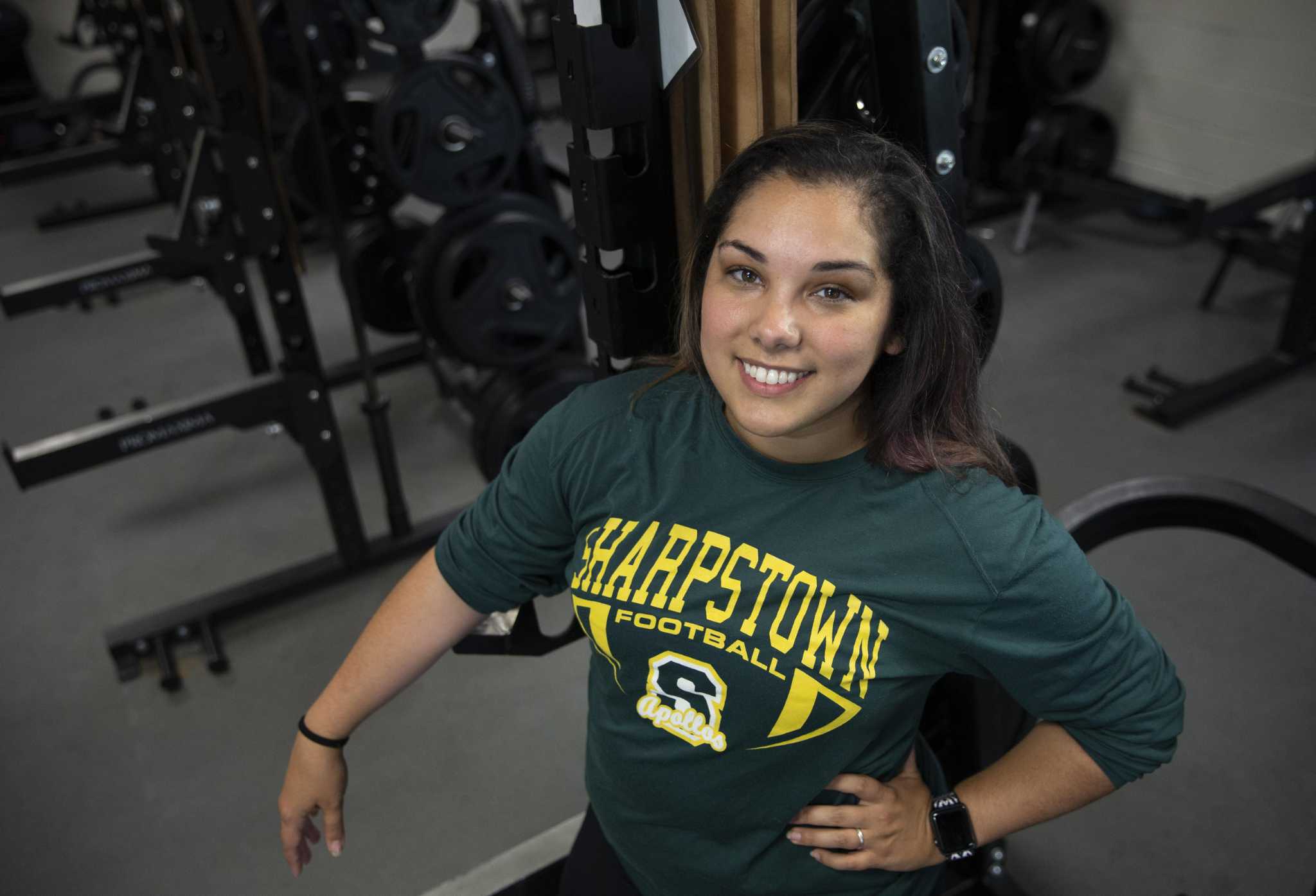 Aislinn Garza making a strong impact at Sharpstown